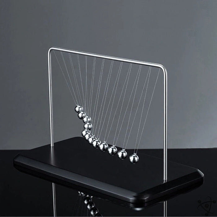 Newton's Pendulum Infinite | Science Decor