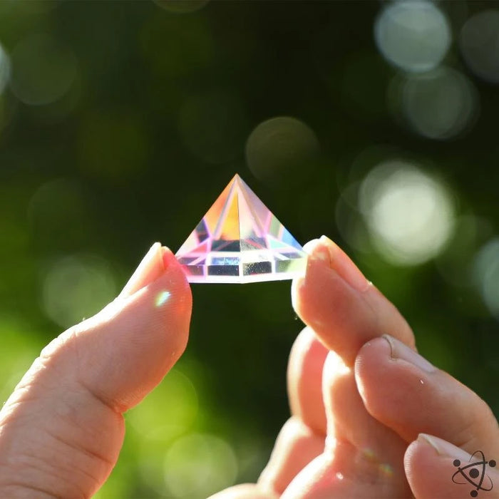 Pyramidal Optical Light Prism | Science Decor