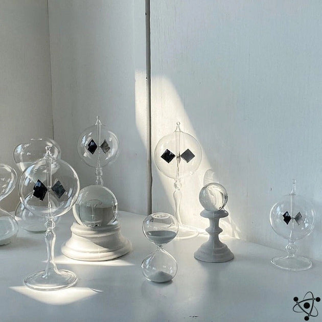 Solar Powered Radiometer | Science Decor