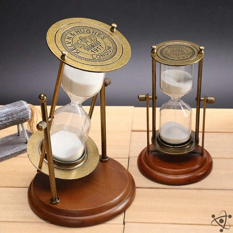 Hourglass Kelvin & Hughes | Science Decor